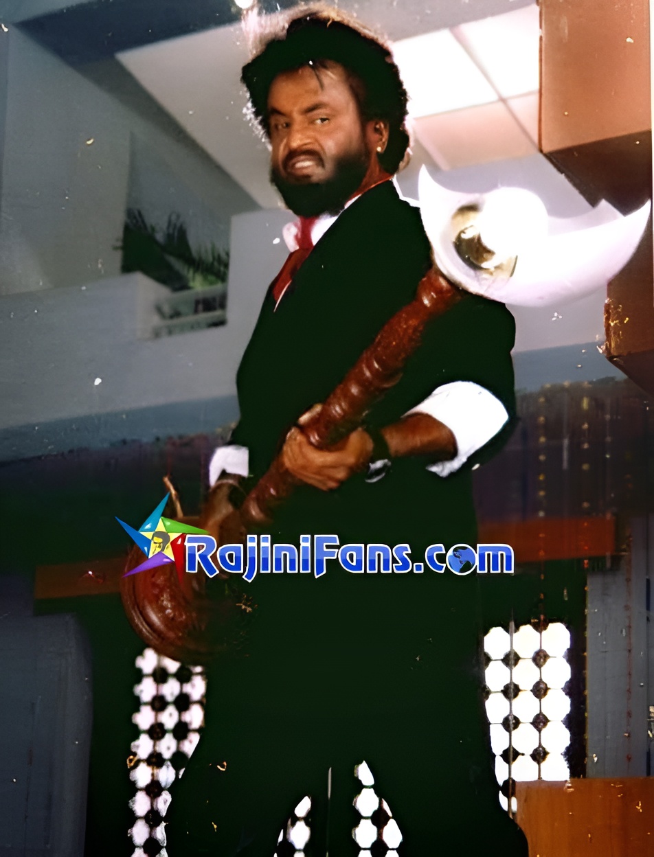 Baasha (1995) - Rajinikanth Photo Gallery - Rajinifans.com