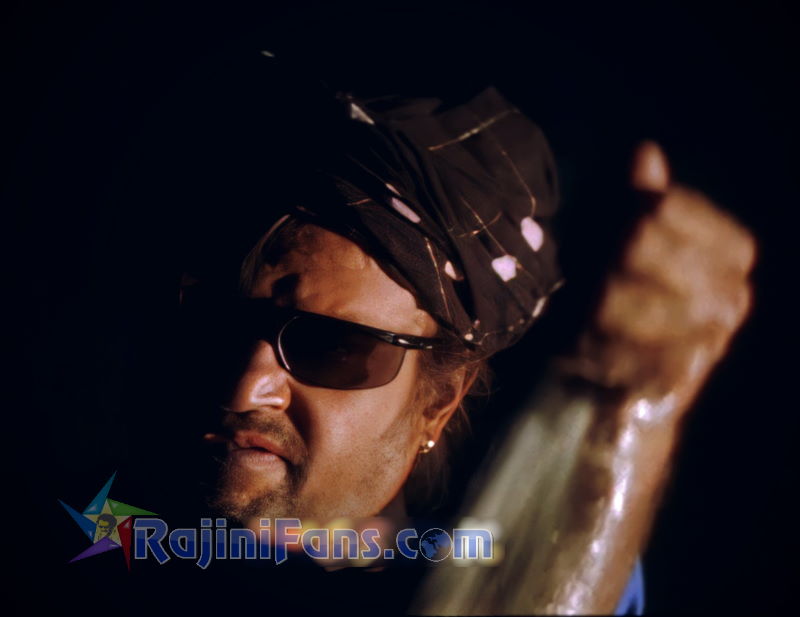 Baba (2002) - Part 2 - Rajinikanth Photo Gallery - Rajinifans.com