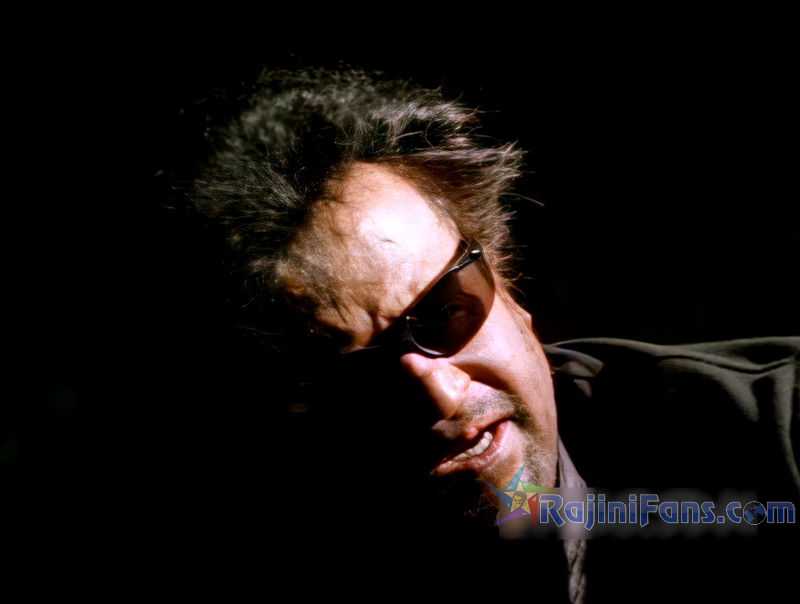 Baba (2002) - Part 2 - Rajinikanth Photo Gallery - Rajinifans.com