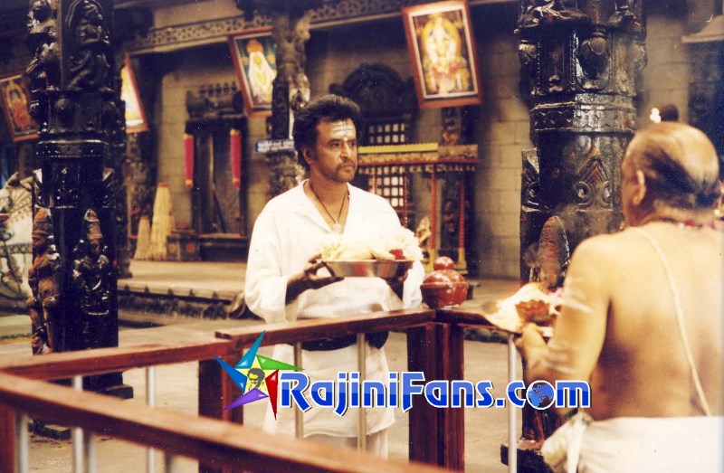 Baba (2002) - Part 2 - Rajinikanth Photo Gallery - Rajinifans.com