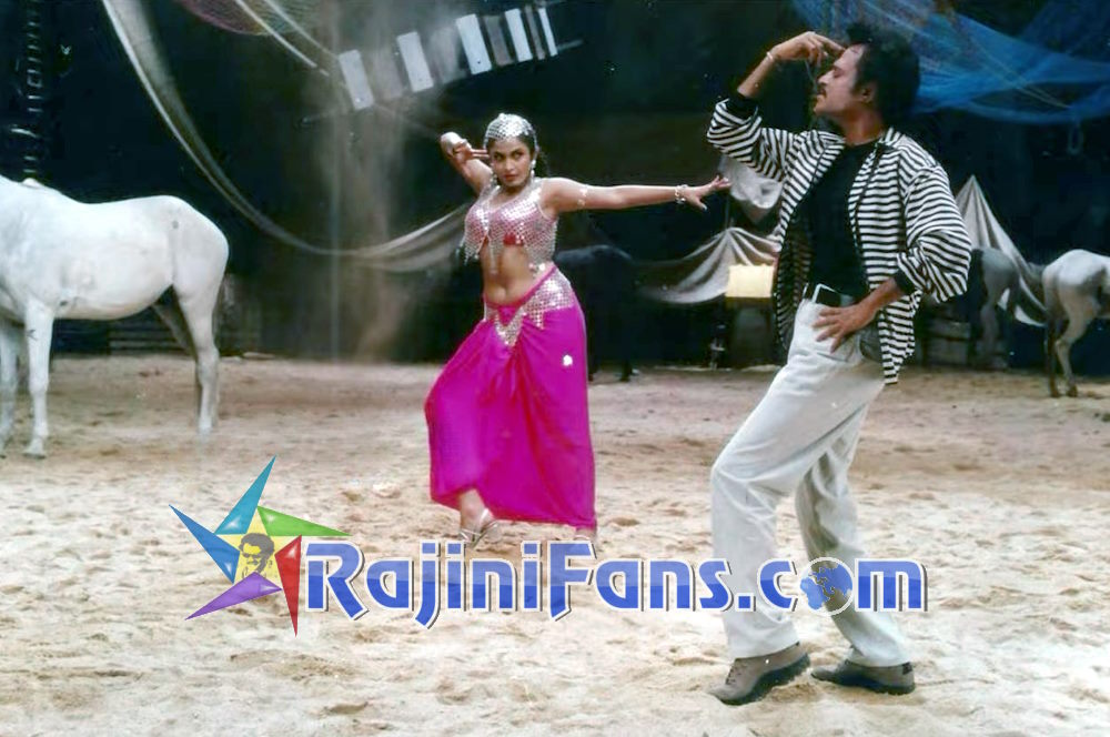 Padayappa (1999) - Rajinikanth Photo Gallery - Rajinifans.com
